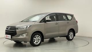 Used Innova Crysta in Pune - Second Hand Innova Crysta - Spinny